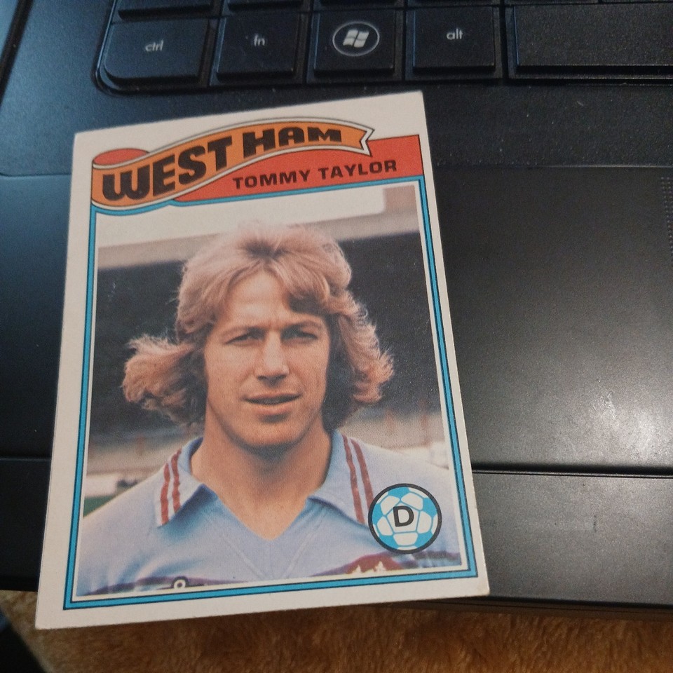 DEREK HALES WEST HAM UNITED Topps Football card | eBay UK