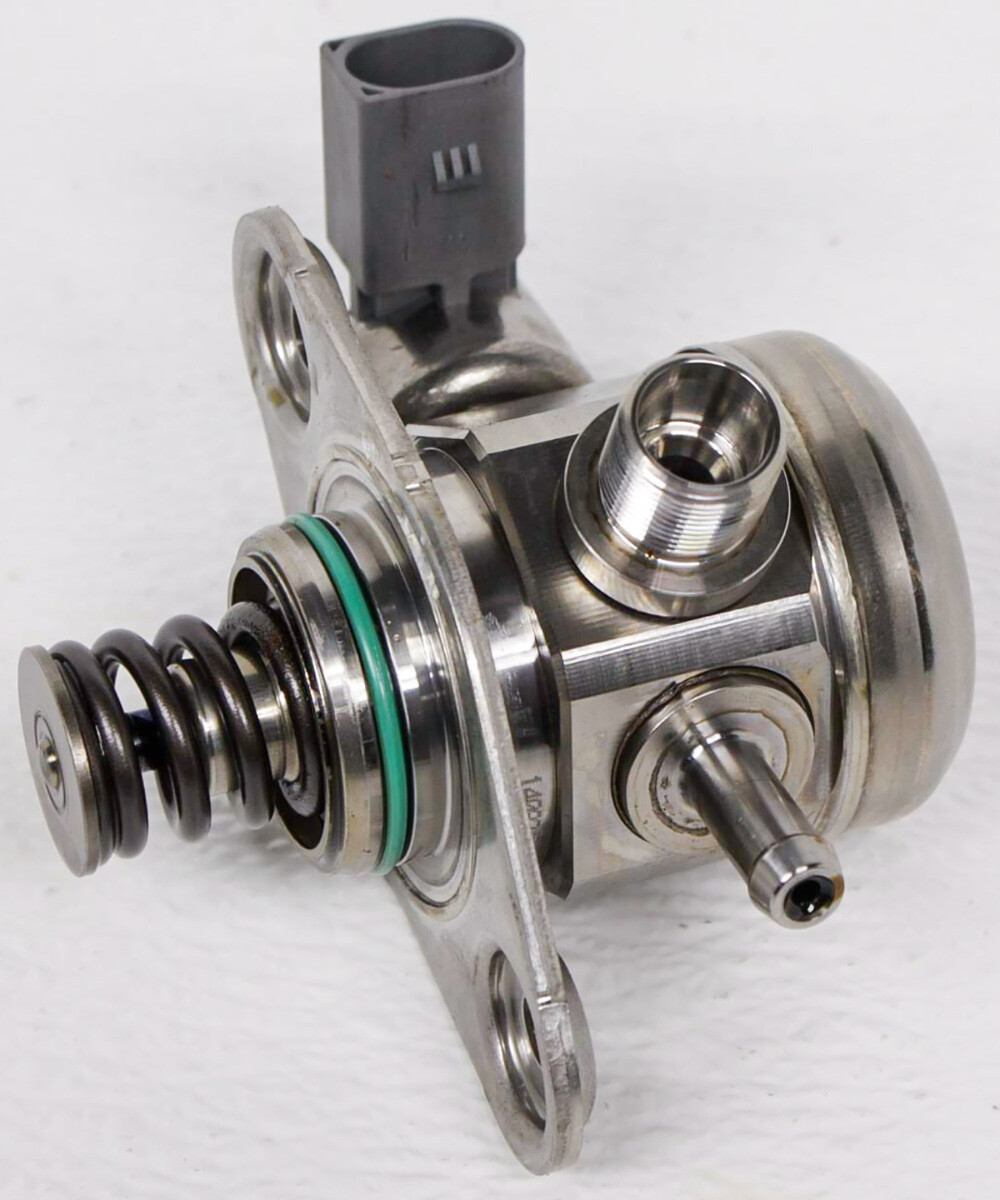 2016 MERCEDES C300 Engine Fuel Pump 2740700501 | Compra online en eBay