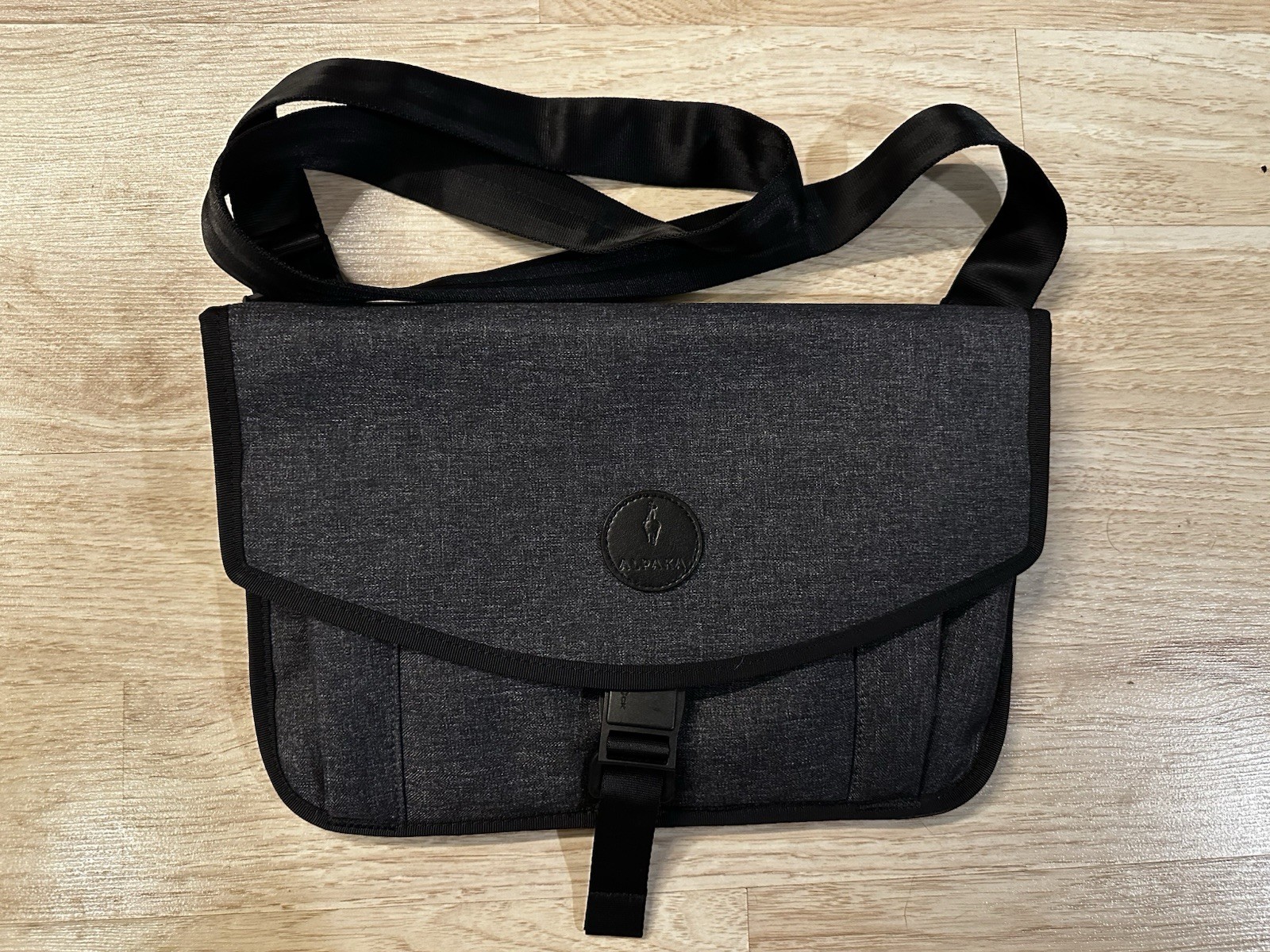 Alpaka Alpha XL Crossbody Sling Bag for 13 Laptop Wat… - Gem