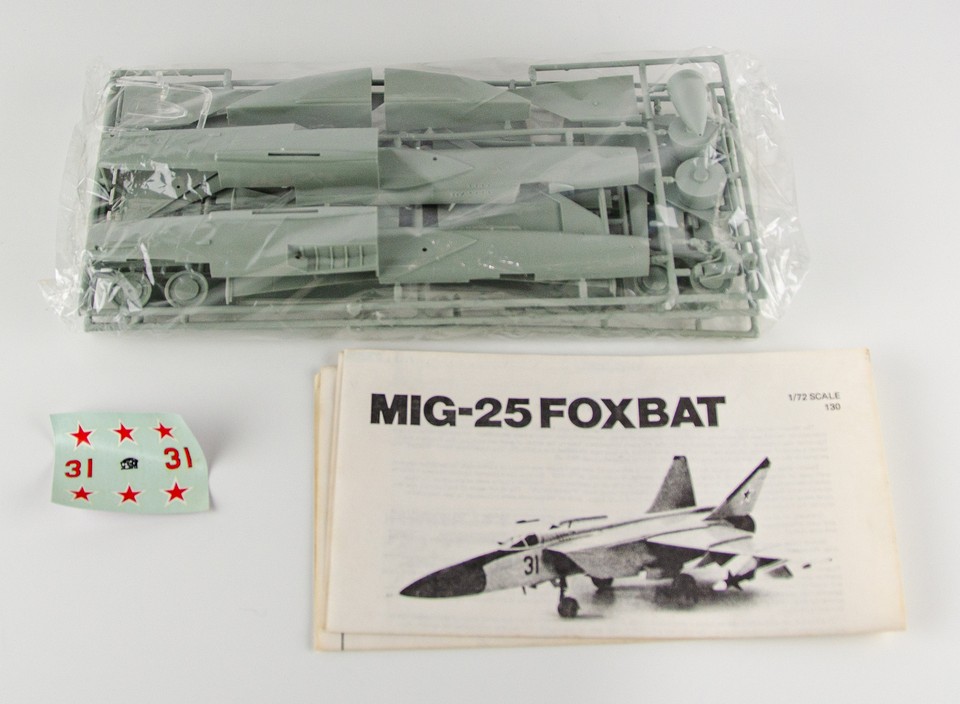 Vintage Monogram Model Airplane Kit Lot of 6 - 1/48 & 1/72 Scale | eBay