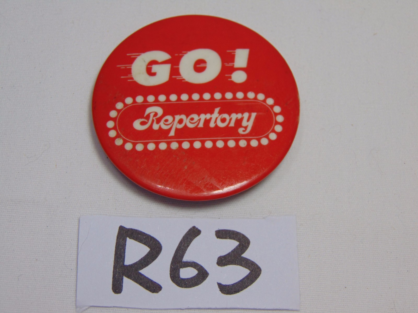 VINTAGE PIN PINBACK BUTTON 1970'S HIPPIE-RED GO! REPERTORY RARE | eBay