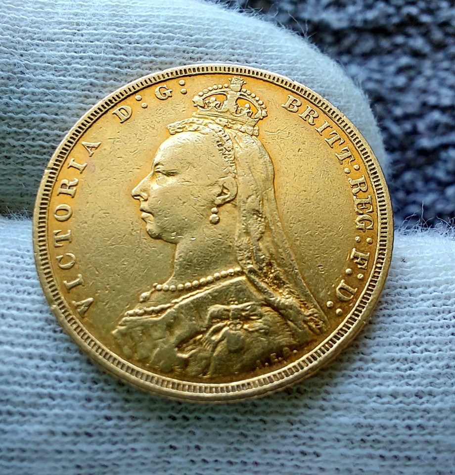 Gold 1888 Queen Victoria Jubilee Sovereign, 'Melbourne' with rare ...