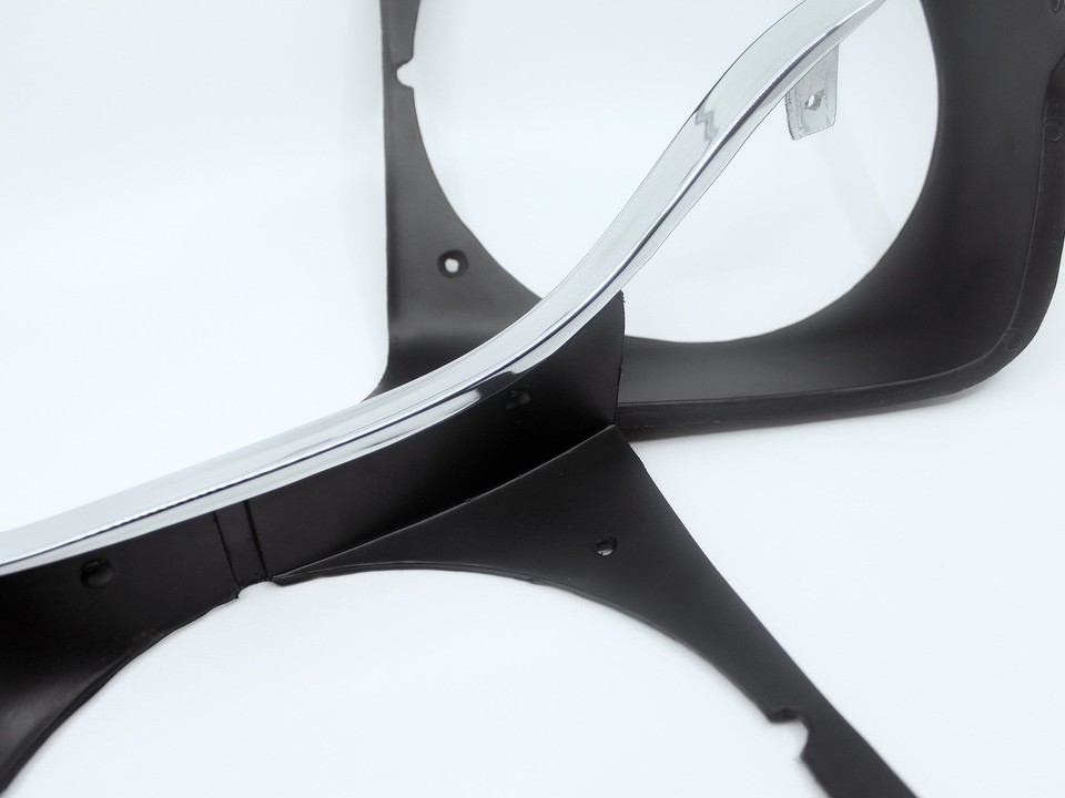 1970 AMC Javelin/ AMX Headlight Bezel Set | OE | Headlight Assembly