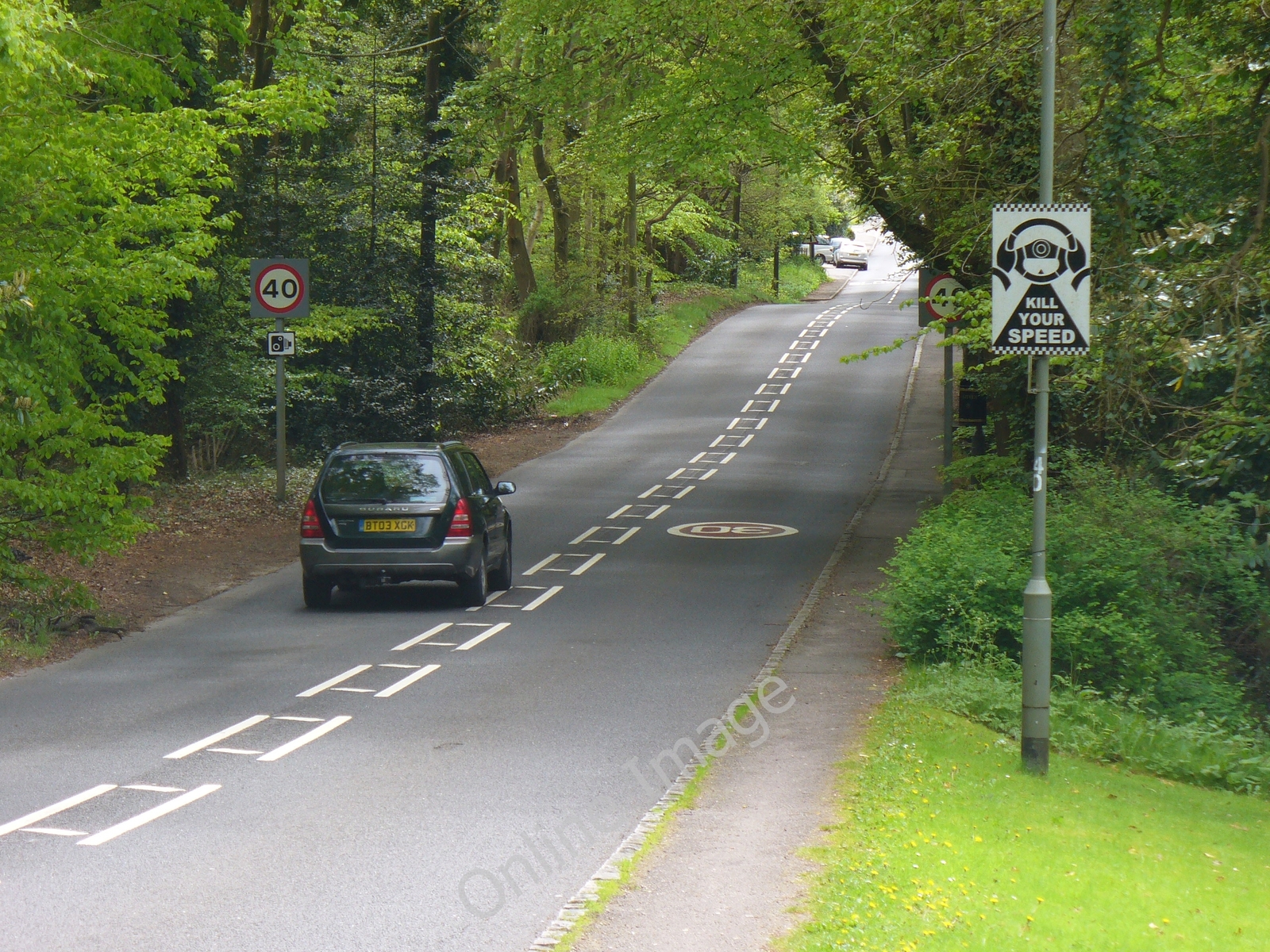 Photo 12x8 Long Hill Road Chavey Down Leafy through road, with speed ...