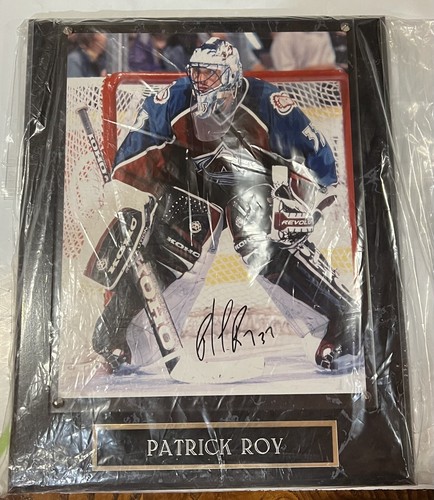 Patrick Roy NHL Hockey Autograph 8x10 Photo in Nameplate Plaque (10x13 ...