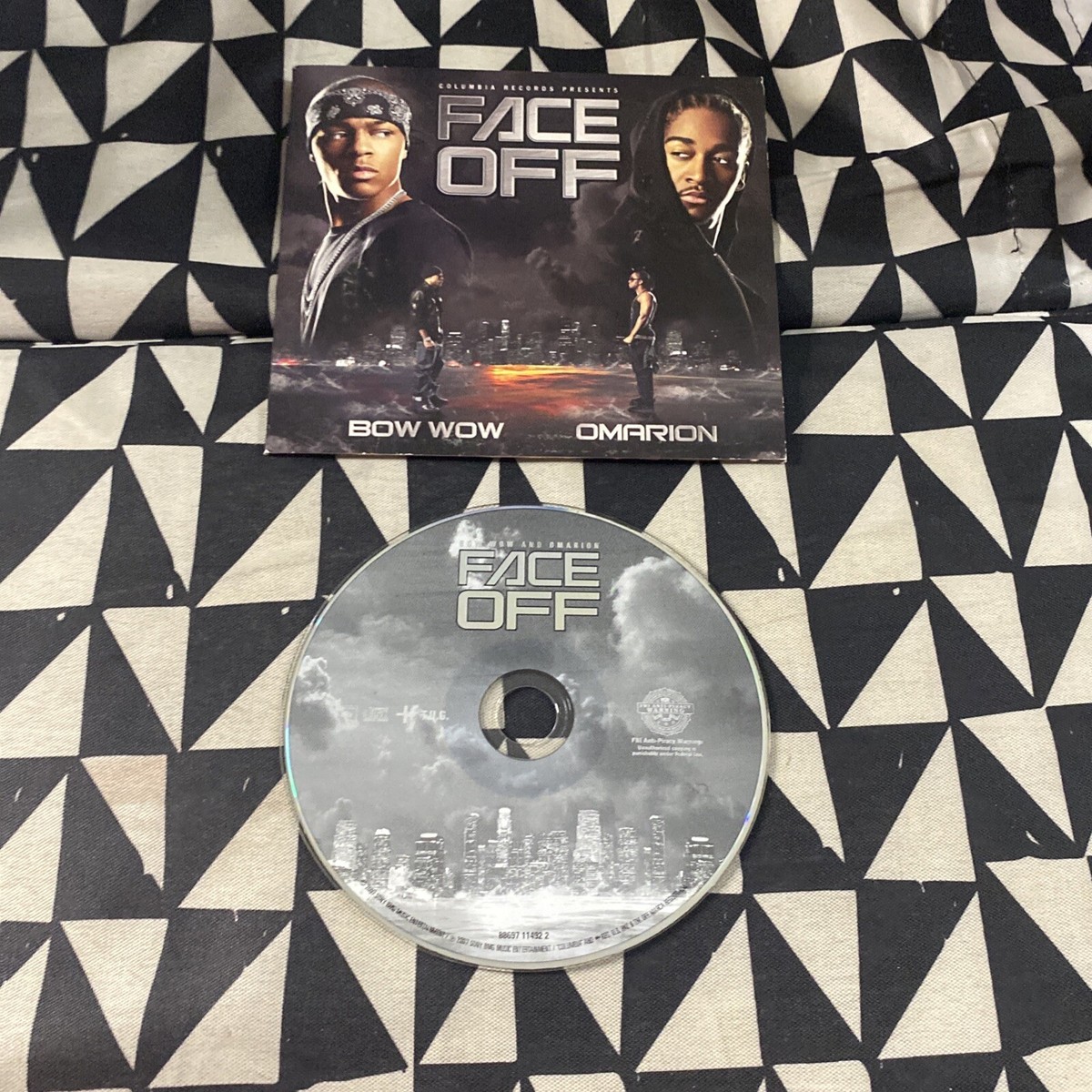 Omarion And Bow Wow Face Off Girlfriend Single Album By Bow Wow