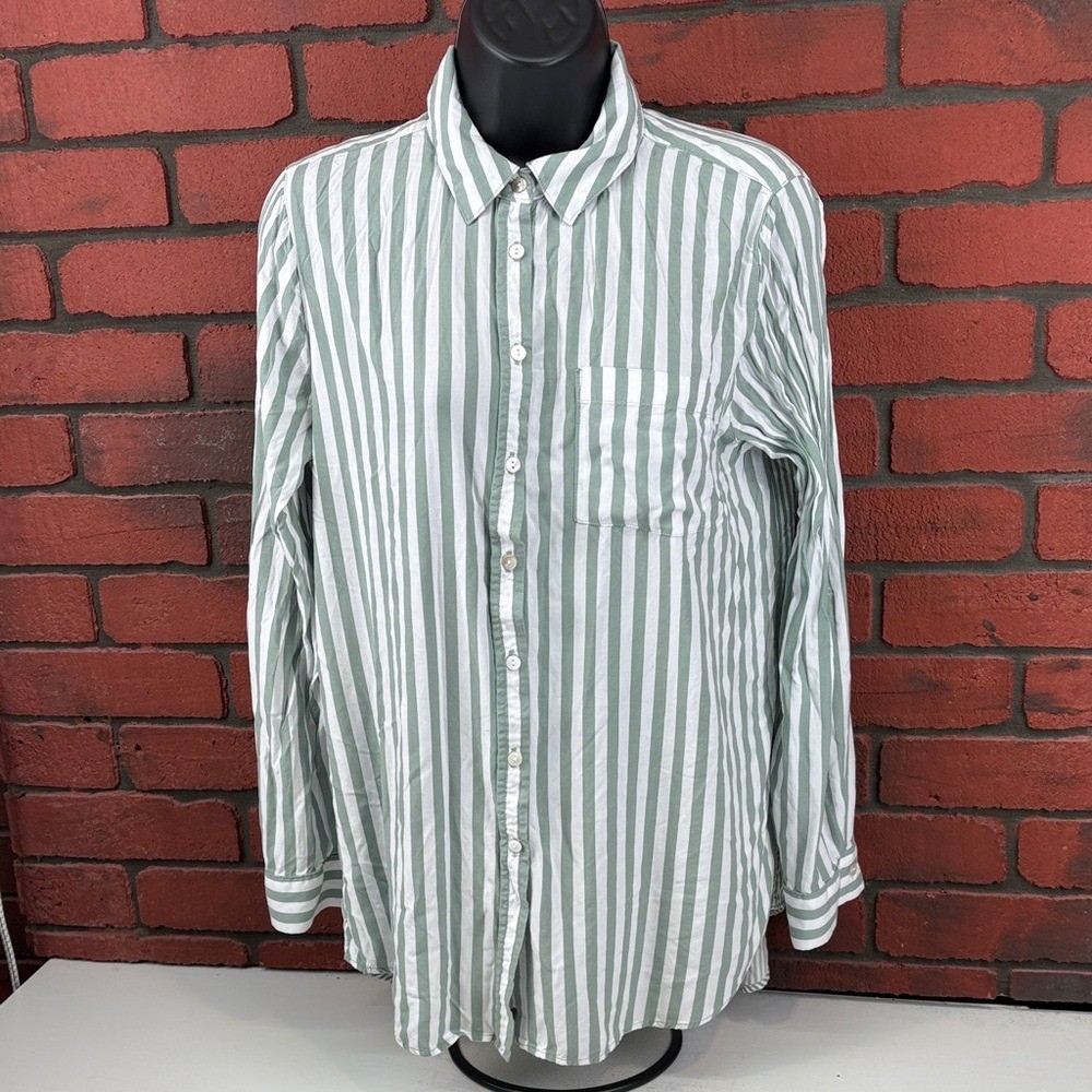 Jane & Delancey Womans Medium button Down Striped - F… - Gem