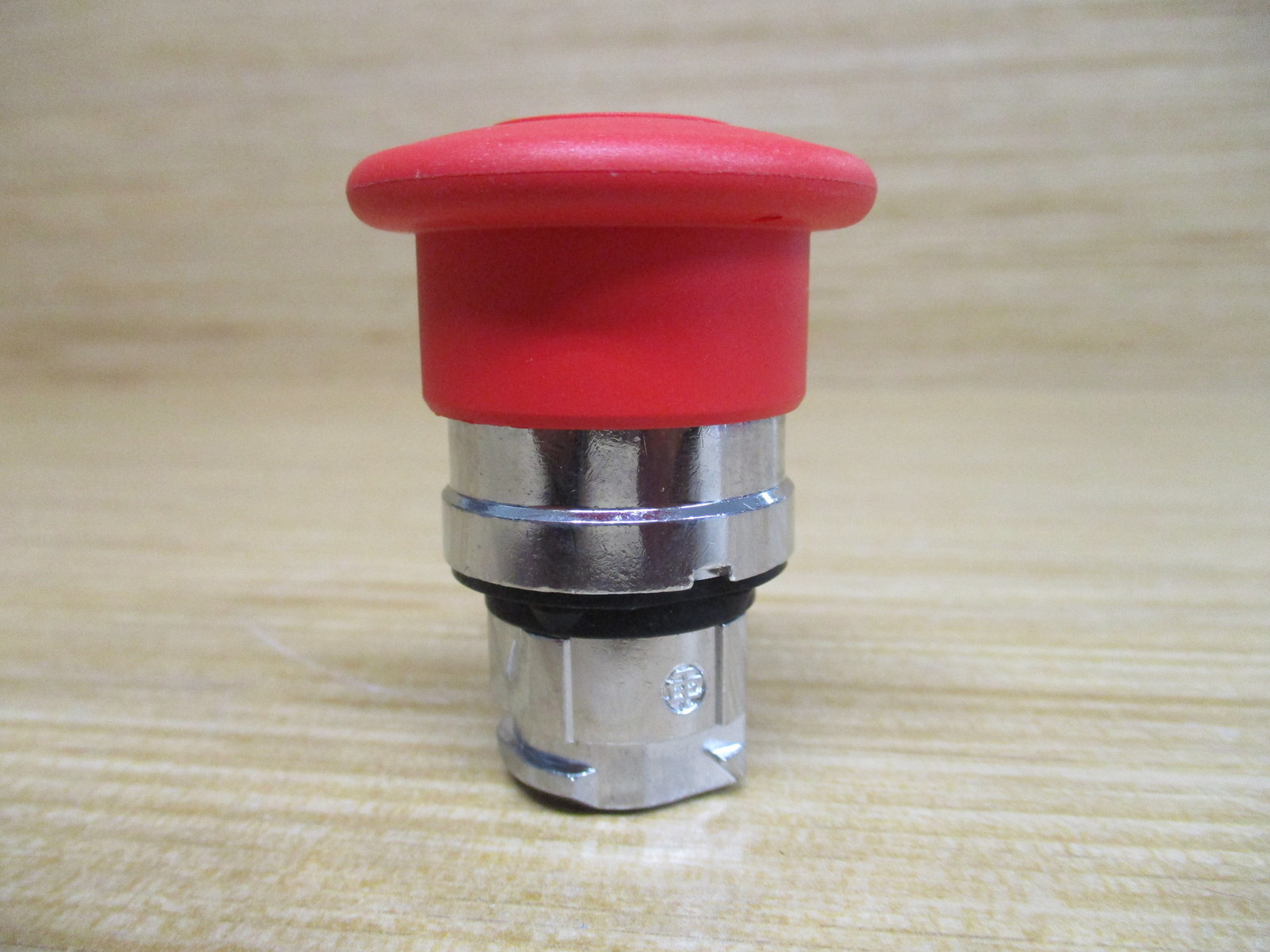 Schneider Telemecanique ZB4-BT4 Push Button ZB4BT4 088864 | eBay