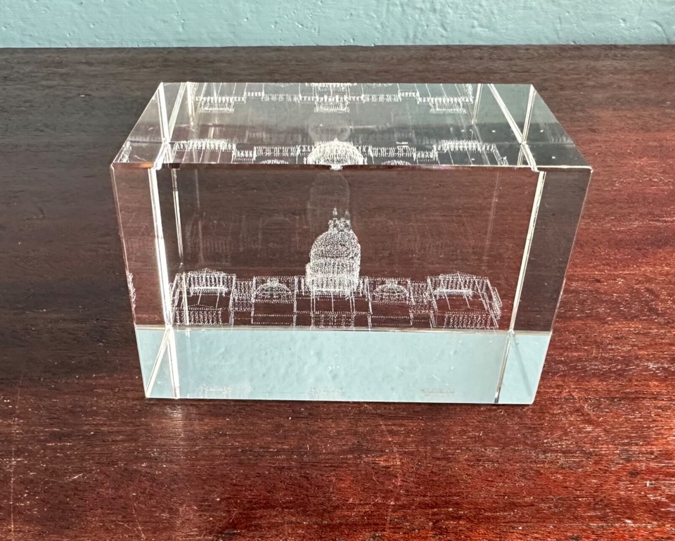 3D Laser Etched Glass Cube/Box U.S. Congress Building: Very Good ...