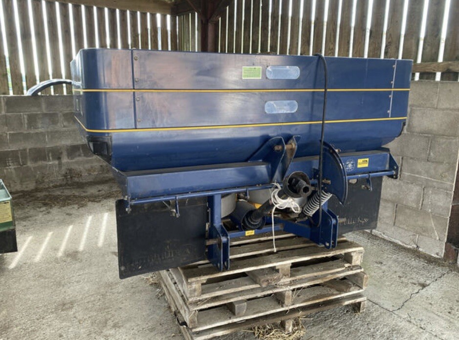 KRM Bogballe L2 Fertiliser Spreader, Farm, Dairy, Beef, Farm, Grass ...