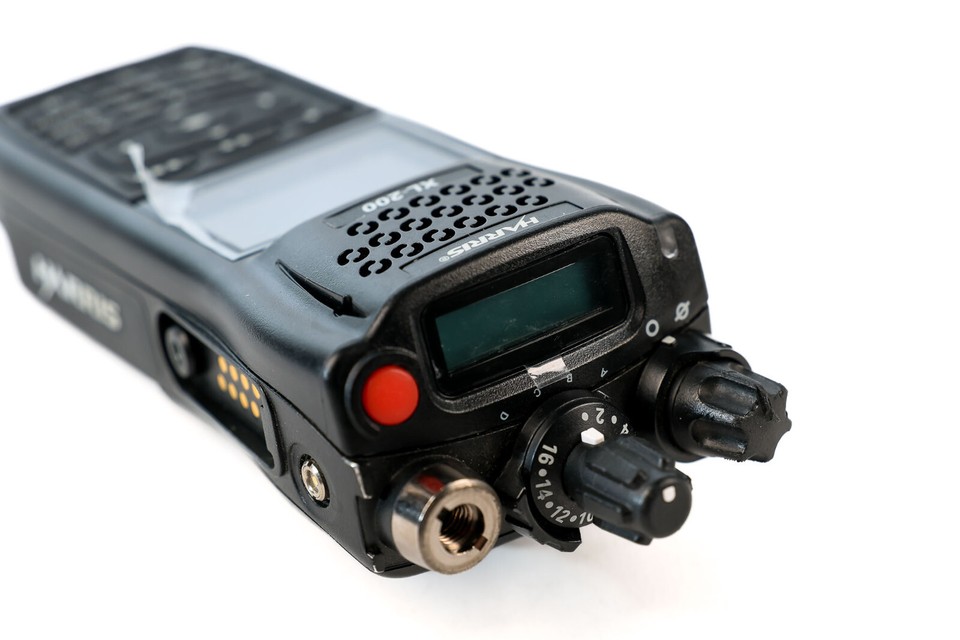 Harris XL-200P P25 DES 136-865MHz Phase II FPP AES-256 DES w/ acc ...