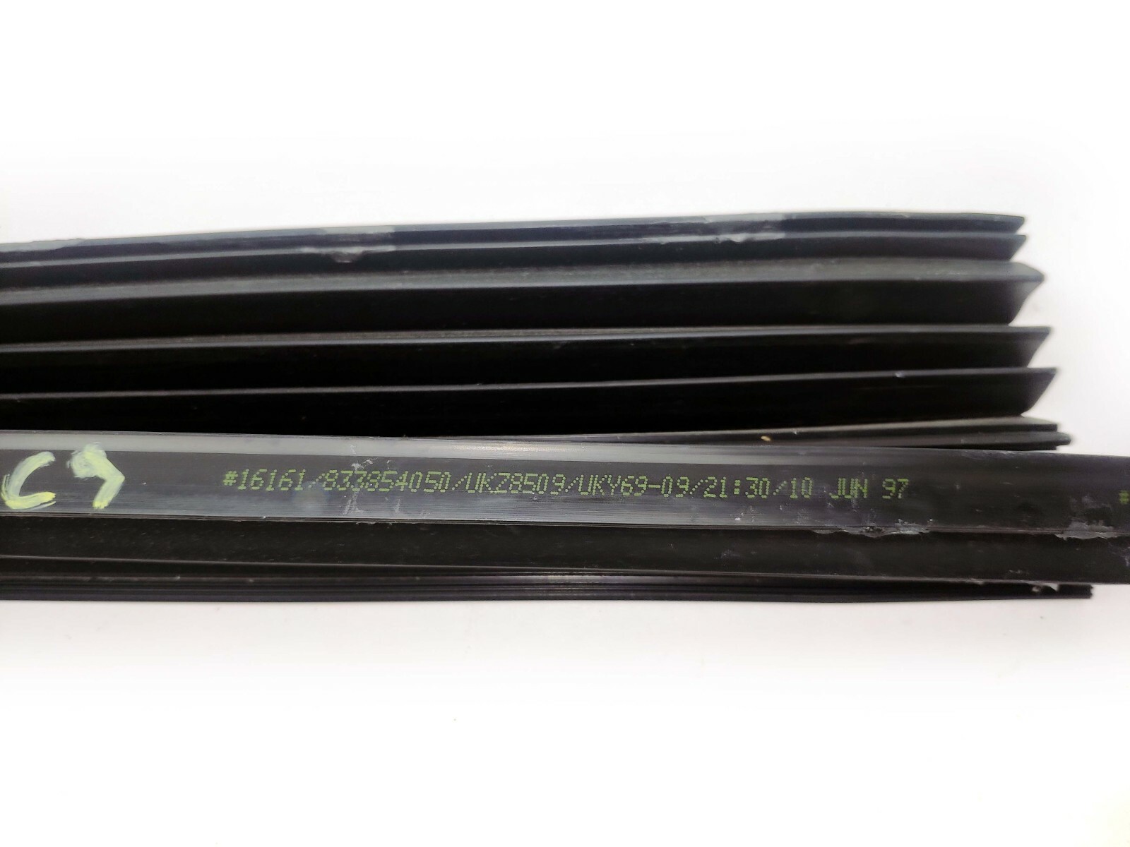 Mercedes W163 ML320 1997 SUNROOF FRAME TRIM GUIDE COVER C9 | eBay