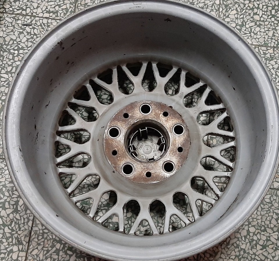 BMW BBS Wheels e34 e32 e31 e23 e24 e28 1 pcs includes bmw cup 7x15 ...