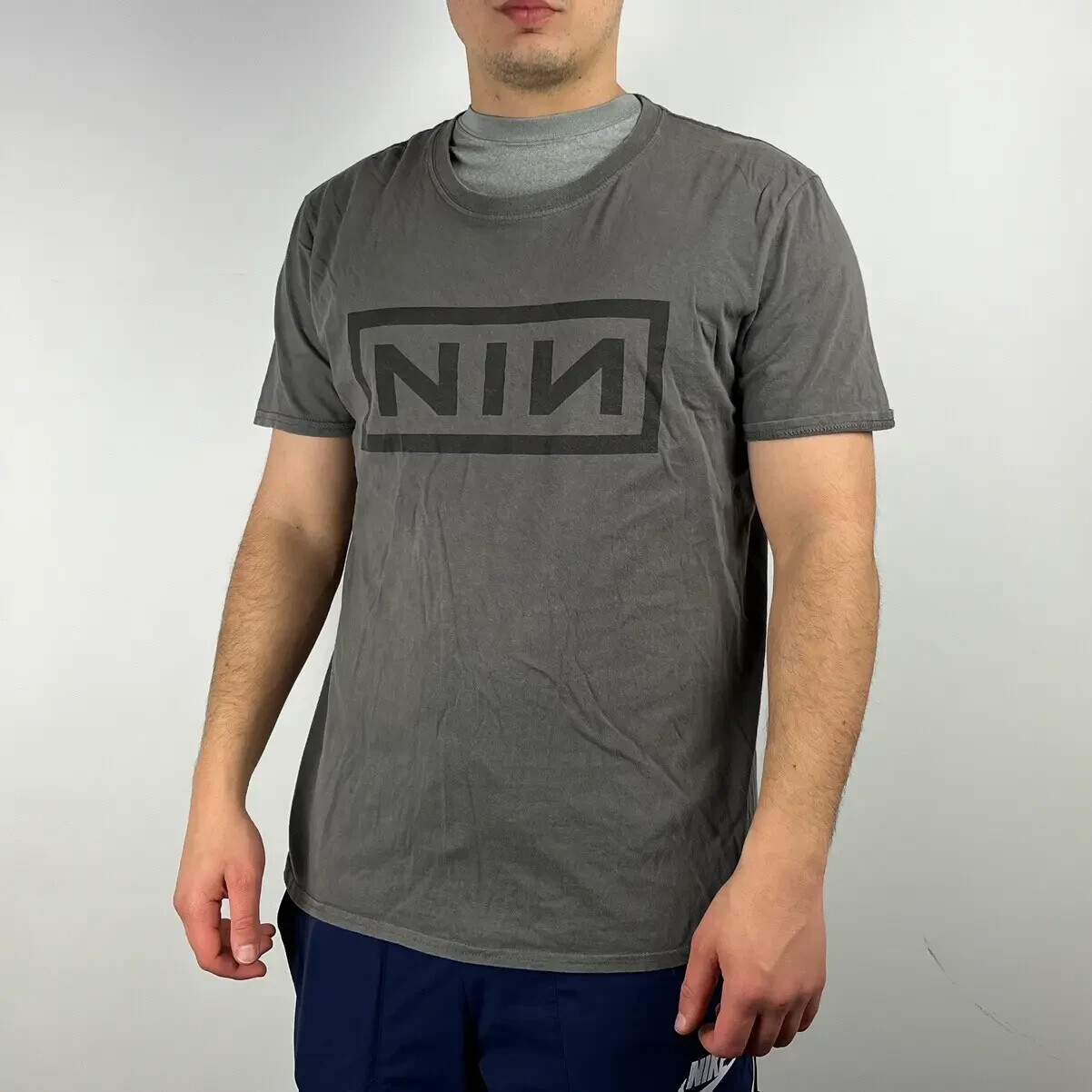 Nine inch Nails Tshirt rock band tee size Large - Gem