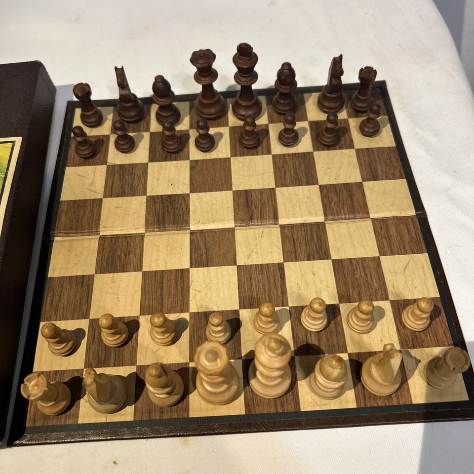 Vintage CAVALIER Magnetic Chess Set Complete w/Box & Board | eBay
