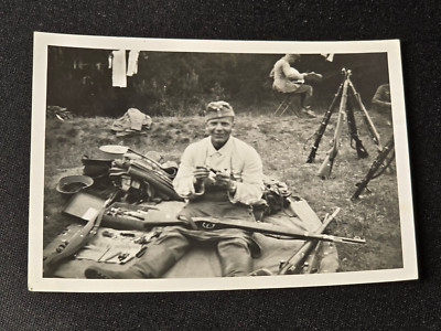 WEHRMACHT SOLDIER ASSEMBLES CLEANS RIFLE WW2 WWII German Wartime ...