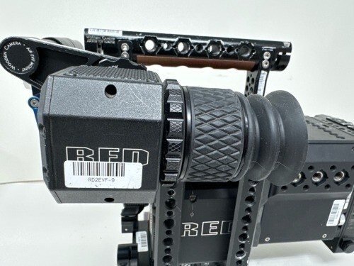 RED DSMC2 8K VV w/ MONSTRO Sensor, (x2) 480gb Mini Mags + Case and ...