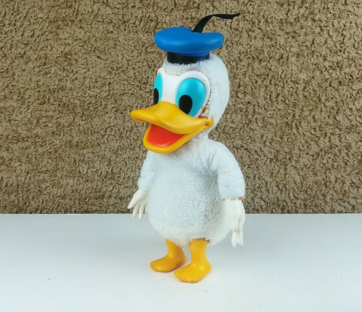 Donald Duck Rocking From 70s 27 DISNEY Donald Duck Figures Donald Rock