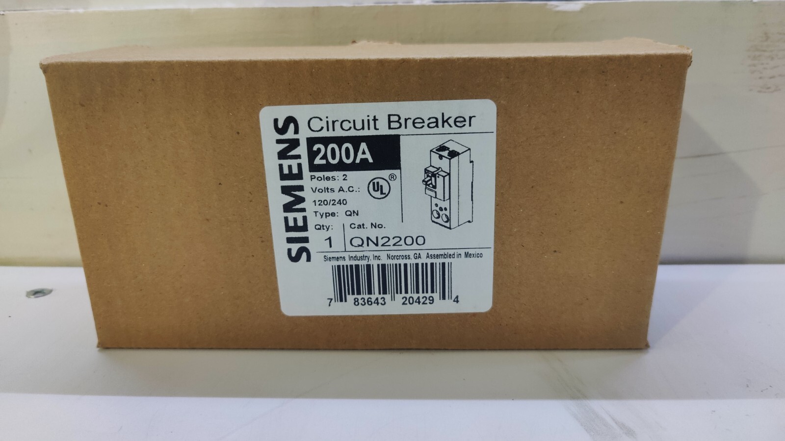 NEW QN2200 SIEMENS 200 AMP 120V 240V 2 POLE CIRCUIT BREAKER 200A 2P | eBay