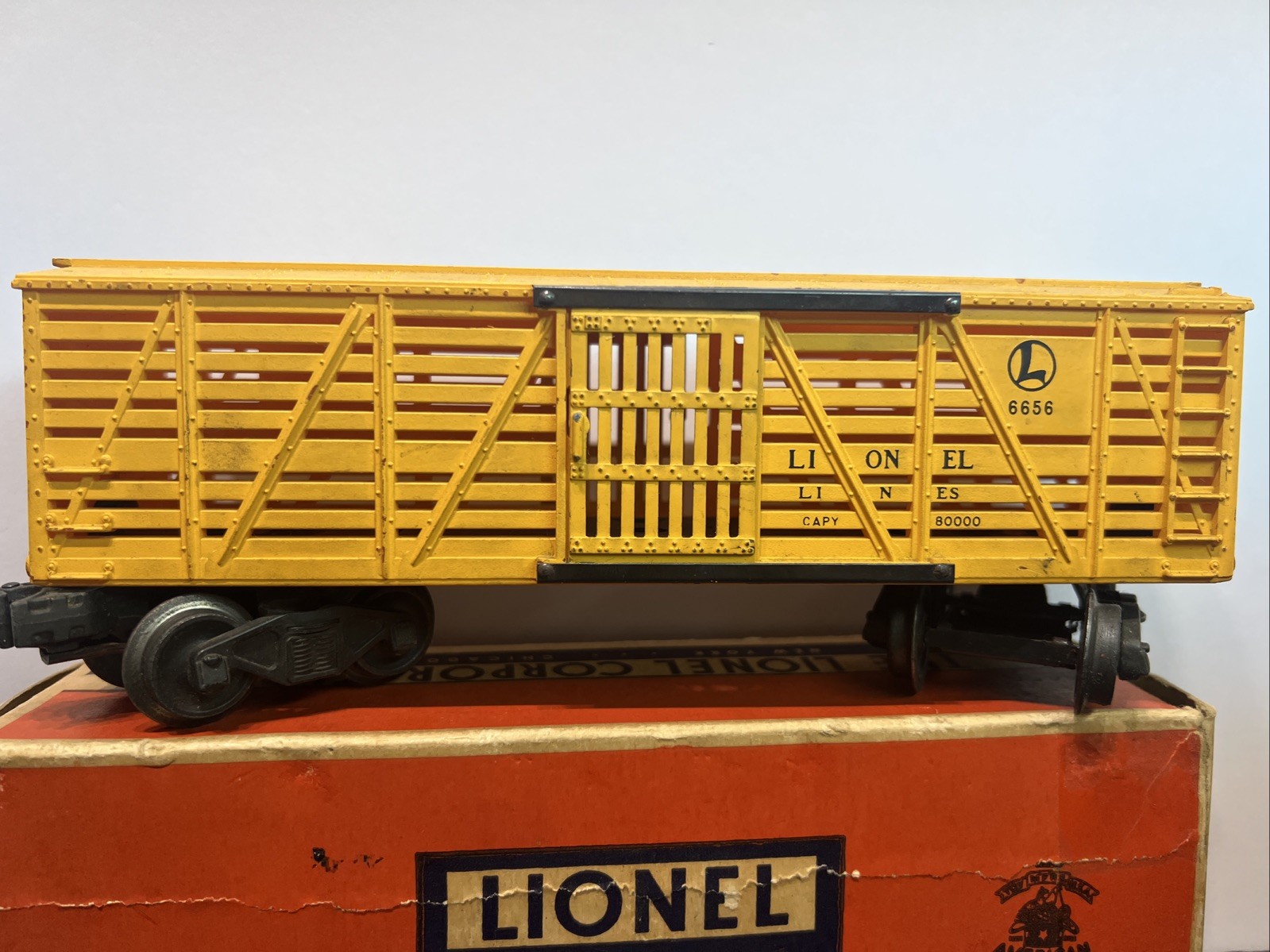 Very Nice Lionel Postwar 6656 Yellow Stock Car in OB from 1950s | eBay