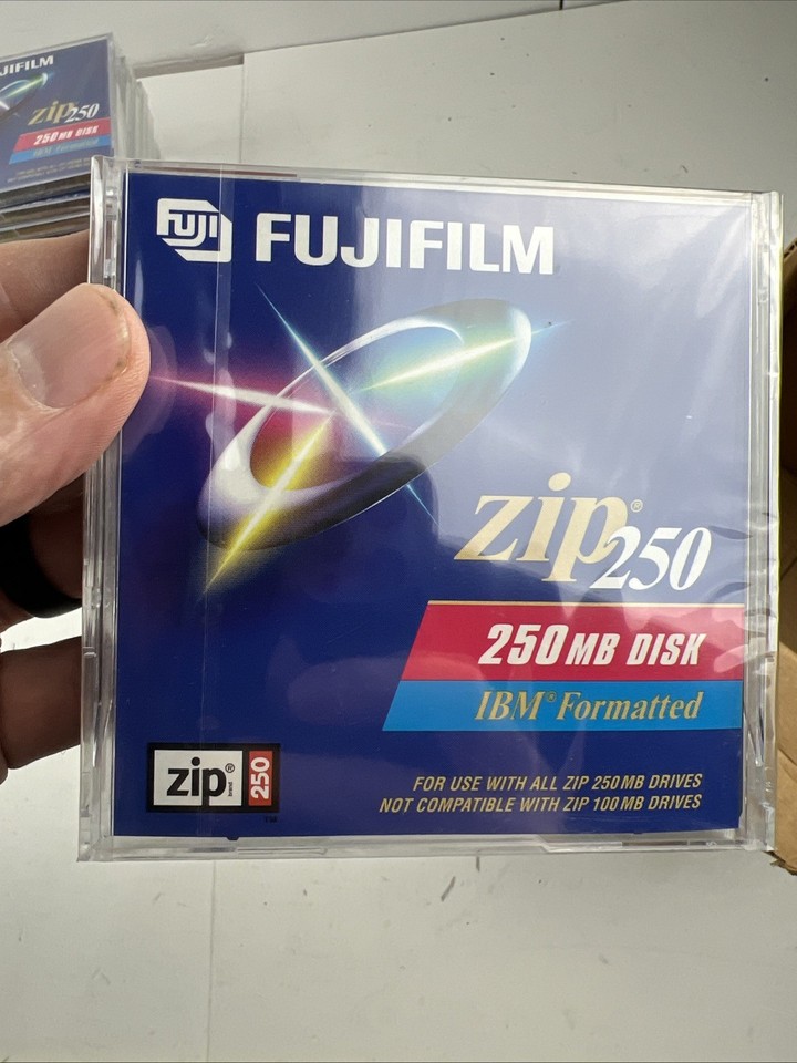 Lot of 10 250 MB Zip disks Fujifilm - 9 are sealed | eBay