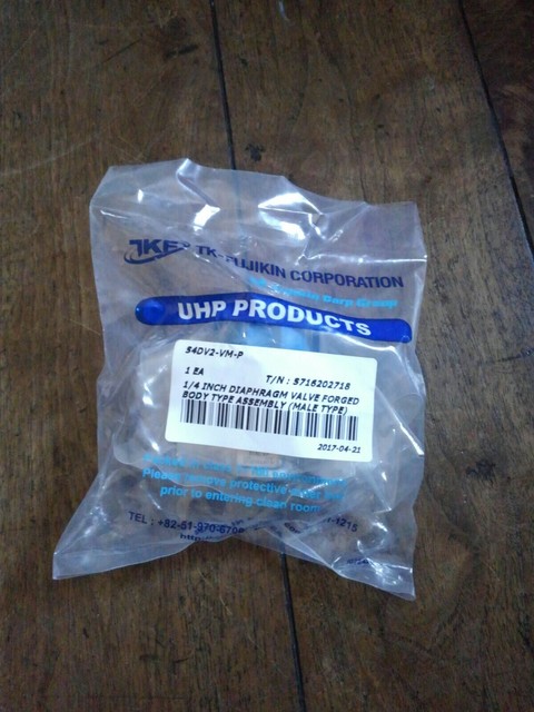 TKF Fujikin Forged 1/4â Diaphragm Valve S4dv-vm-p S716202718 Clean Room ...