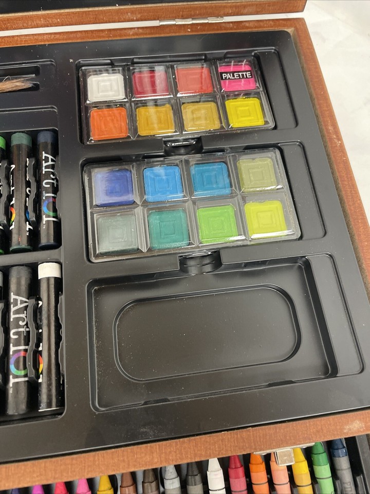 ART 101 DRAWING KIT COLORED PENCILS CRAYONS PAINTS BRUSHES WOOD CASE | eBay