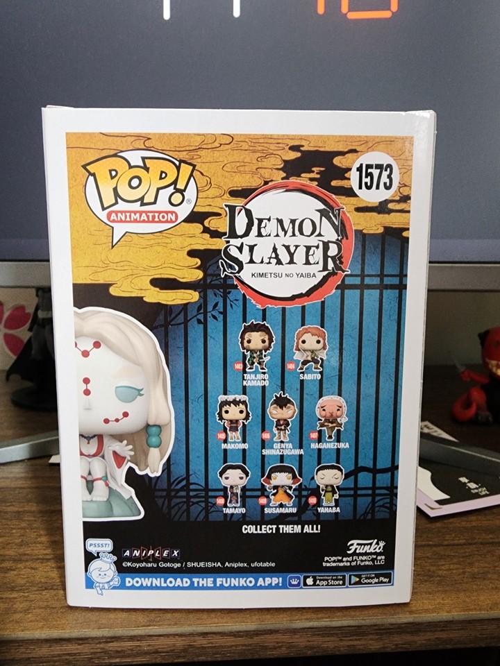 Funko POP Demon Slayer #1573 Glow Chase Spider Demon Mother Poplife ...