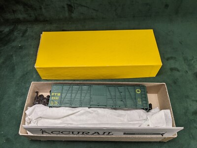 Ho Accurail 4010 Portland Terminal 40' OB Wood End boxcar 2031 Plastic ...
