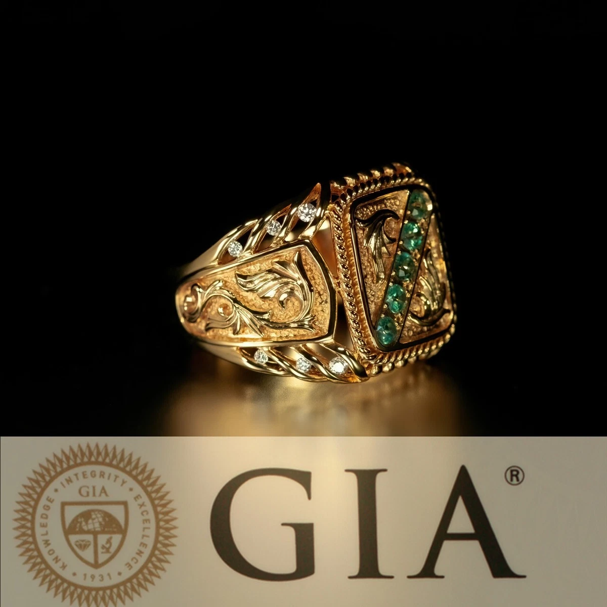Alexandrite Class Ring Gold