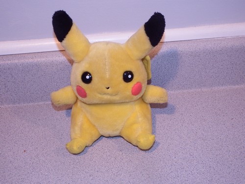 Vintage Pokemon PIKACHU Game Freak Nintendo Hasbro 8” PLUSH Stuffed Toy ...