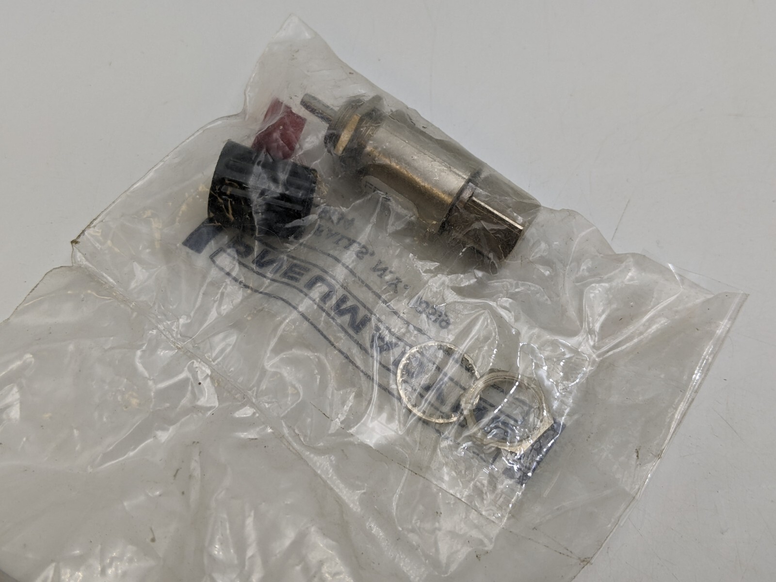 Pneumadyne PFC0-2 Air Flow Control Valve 10-32 (F) Input Port PFC02 ...