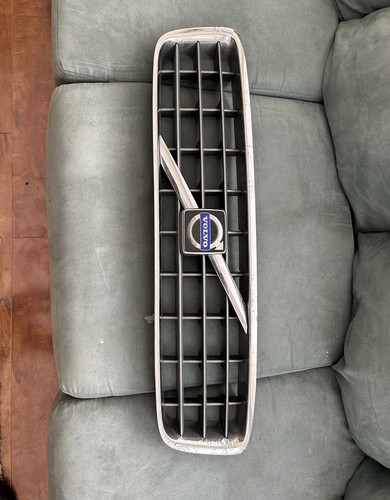2006 VOLVO XC90 FRONT BONNET GRILL GRILLE 30678980 | eBay