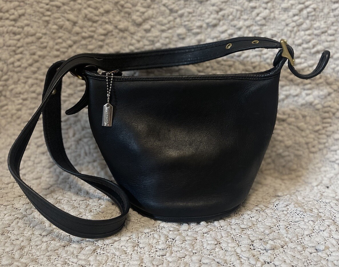 Vintage COACH Maggie Duffle (mini) #9019 Black Leathe… - Gem