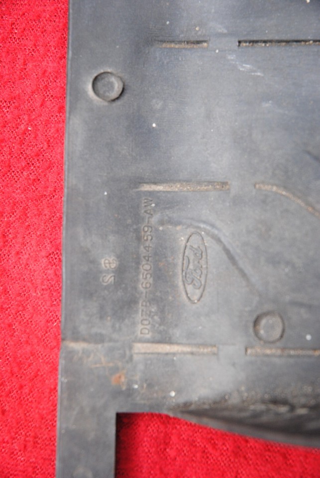 70 MUSTANG LOWER STEERING COLUMN COVER ORIGINAL FORD CORRECT D0ZZ ...