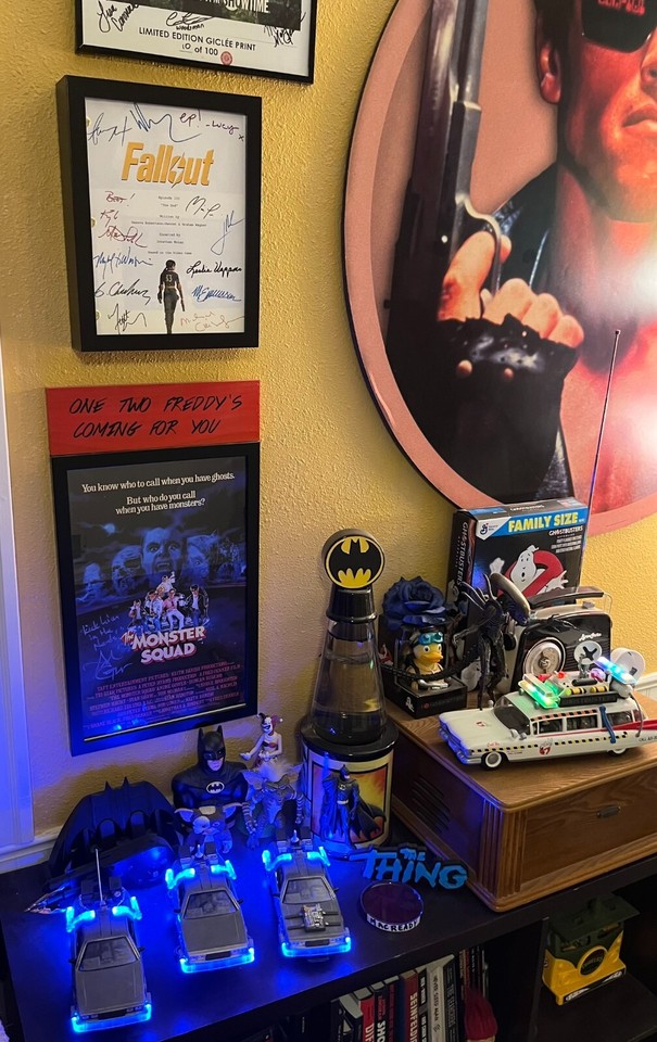 Fallout Pilot Script Signed- Autograph Reprints- Fallout TV Show | eBay