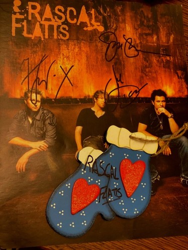 Authentic Rascal Flatts Signature Keepsake Wooden Ornament-Stocking ...