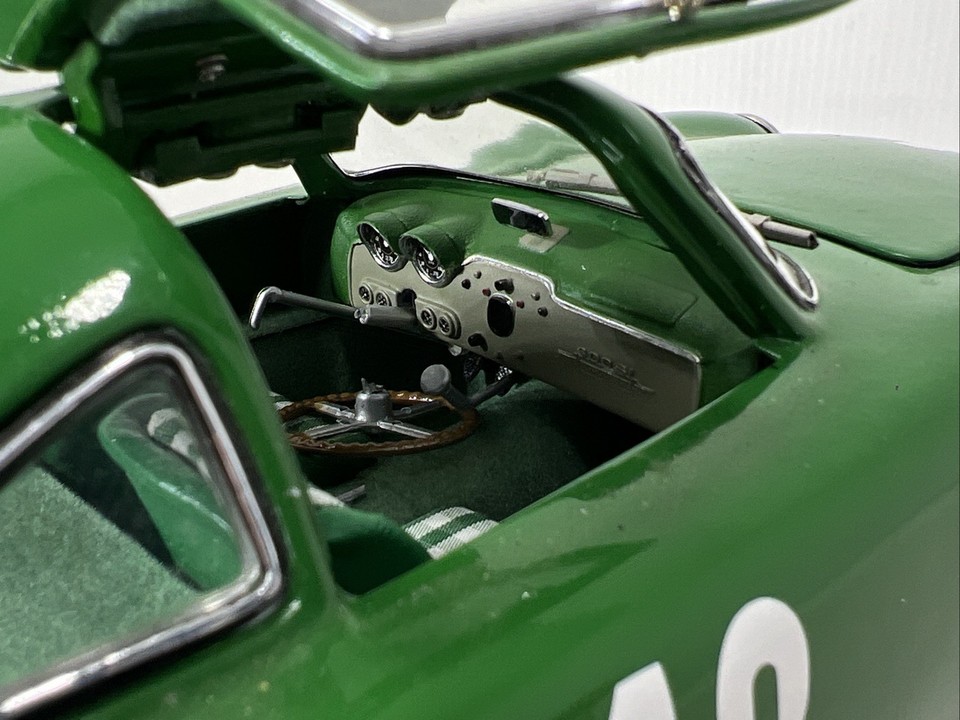 1/18 CMC 1952 Mercedes-Benz 300 SL Bern GP Green #18 Basket Case READ M ...