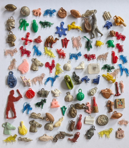 Vintage Lot Of Cracker Jack/ Bubble Gum Machine Toys Trinkets Prizes ...