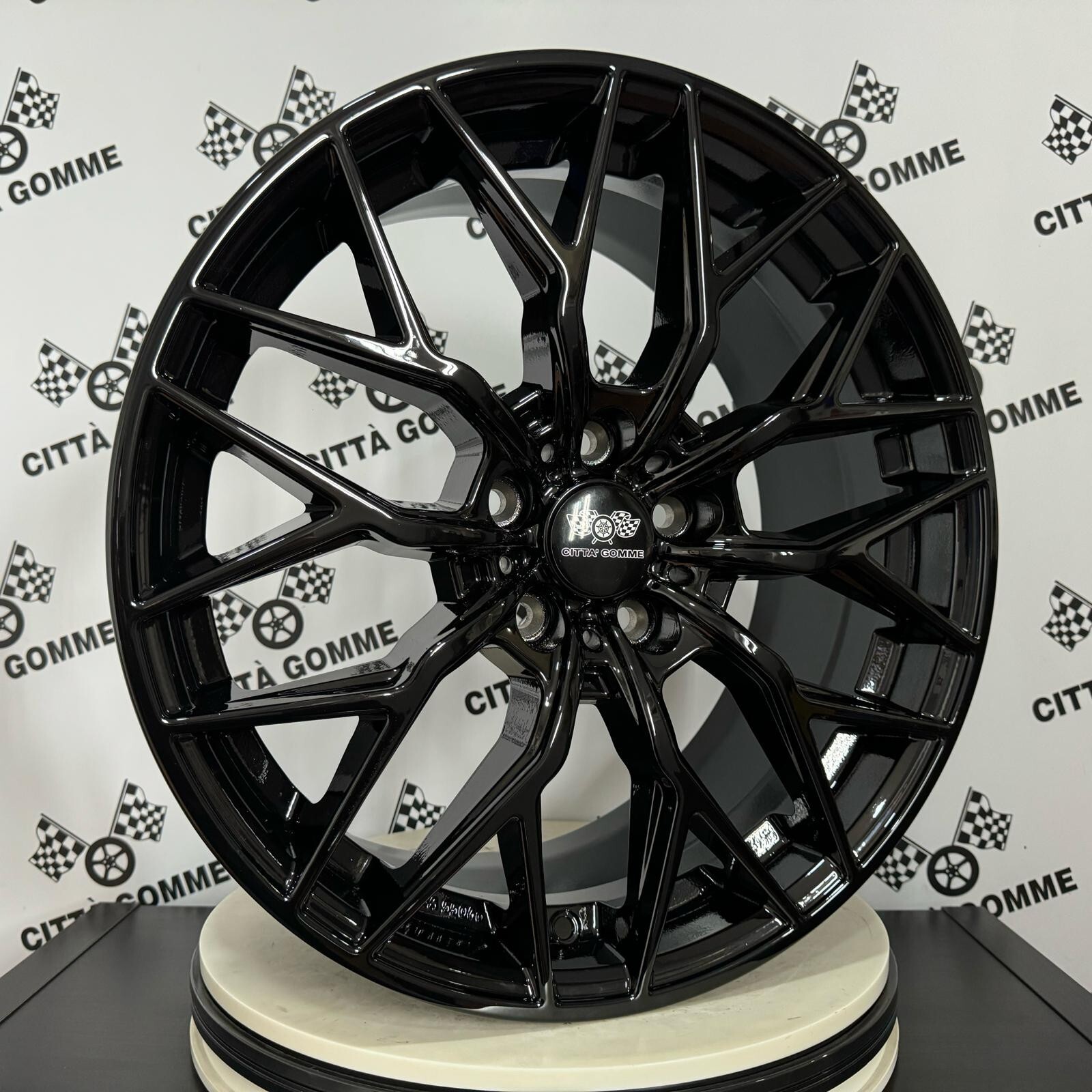 Set 4 Compatible Alloy Wheels MG MG4 MG5 ZS EV 18" New, Opportunity ...