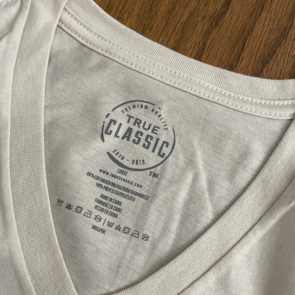 True Classic Premium Quality * V-NECK * T Tee Shirt SAND Men's LARGE L ...