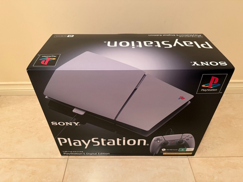 PlayStation 30th Anniversary Limited Edition Playstation 5 PS5 Bundle ...