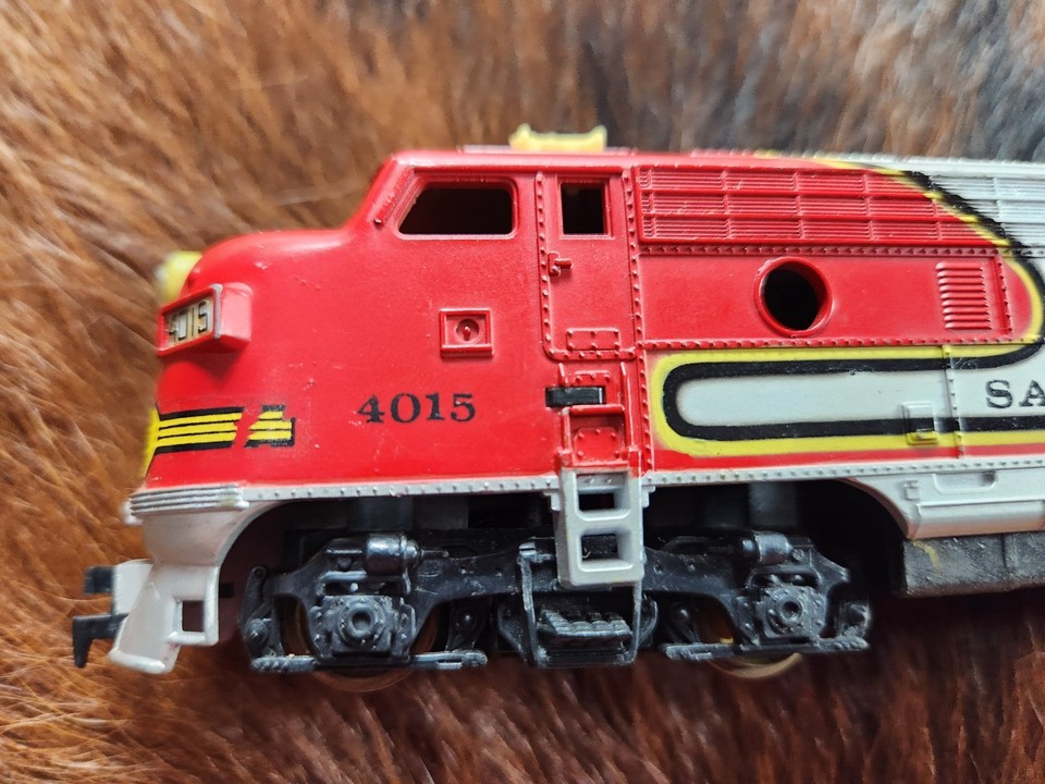 HO Scale Mantua TYCO F7A Diesel Loco ATSF Santa Fe #4015 | eBay
