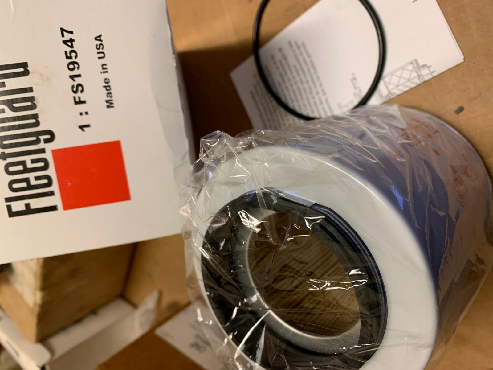 FLEETGUARD FS19547 - Fuel filter cross reference