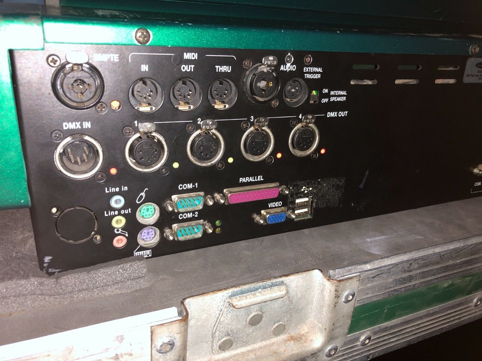 COMPULITE VECTOR GREEN Lighting Console for DMX lighting stage fixtures ...