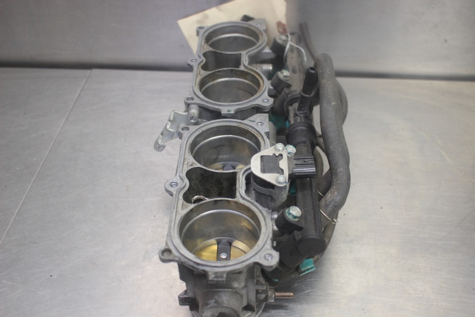 08-11 Honda CBR 1000RR Throttle Bodies Injectors | eBay