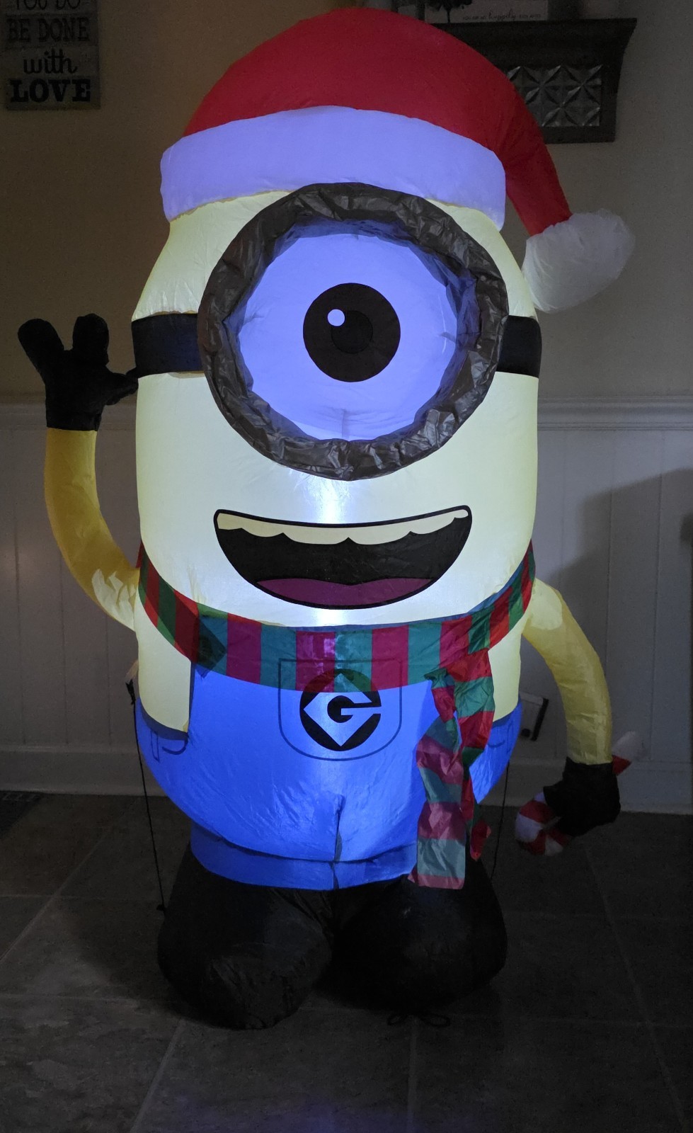 Gemmy Universal Despicable Me 4.5-ft Lighted Minion Stuart Airblown ...