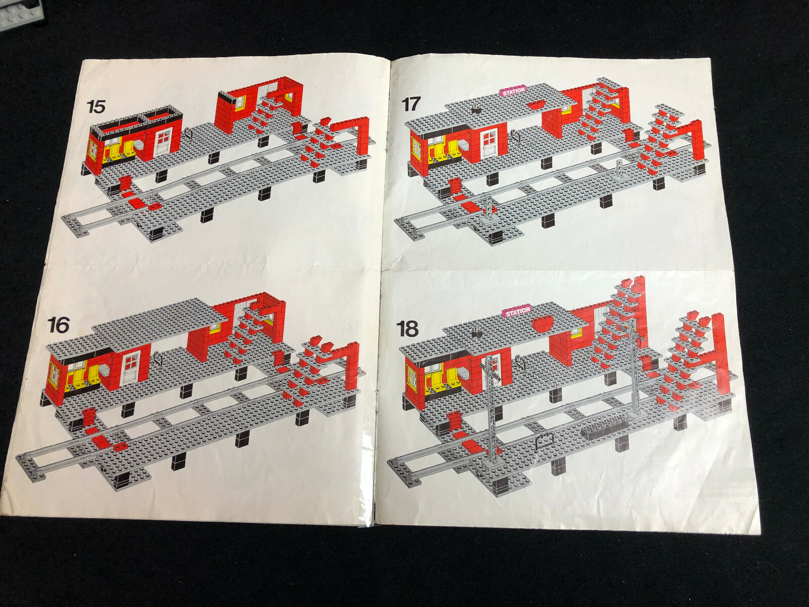 Lego 7822 Railway Station Train, großer Bahnhof, Zug Eisenbahn City von ...