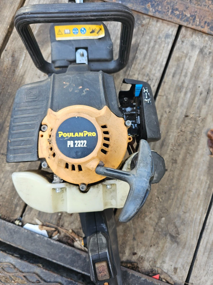 POULAN PRO 22" GAS POWERED DUAL GAS HEDGE TRIMMER 23CC 2-CYCLE ...