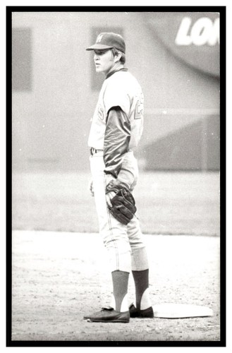 John Gelnar Milwaukee Brewers Vintage Baseball Postcard Rd7-01 | eBay